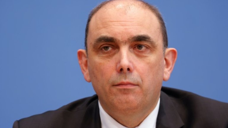 RKI-Chef Schaade geht wegen guter Immunität gegen Corona entspannter in ... RKI-Chef Schaade geht wegen guter Immunität gegen Corona entspannter in ...